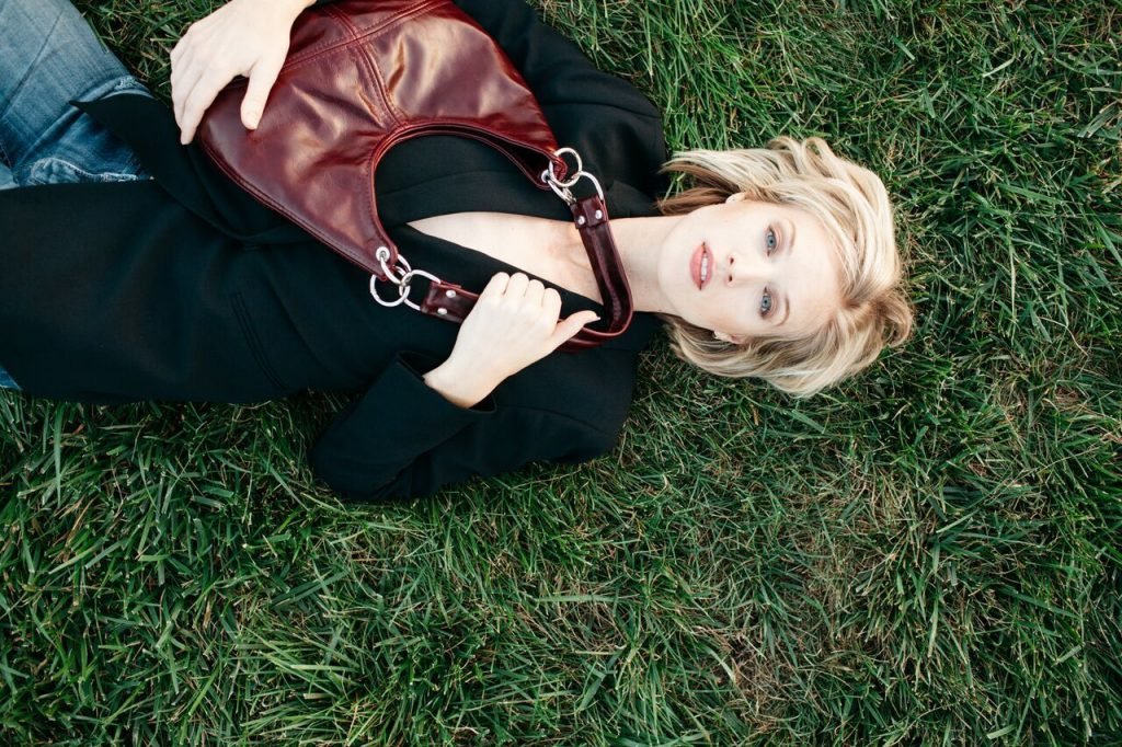 DOLYN Bags. Simple Elegant Statement Pieces! - New Labels Only